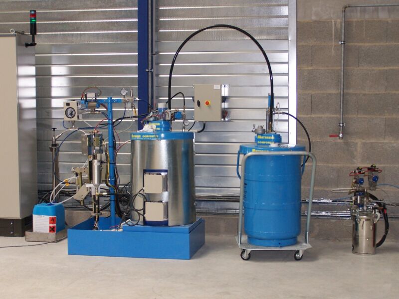 RTM INJECTION UNITS - Matrasur Composites