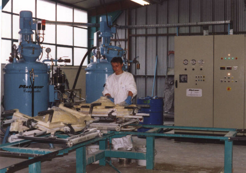 INJECTION - CASTING UNITS - Matrasur Composites